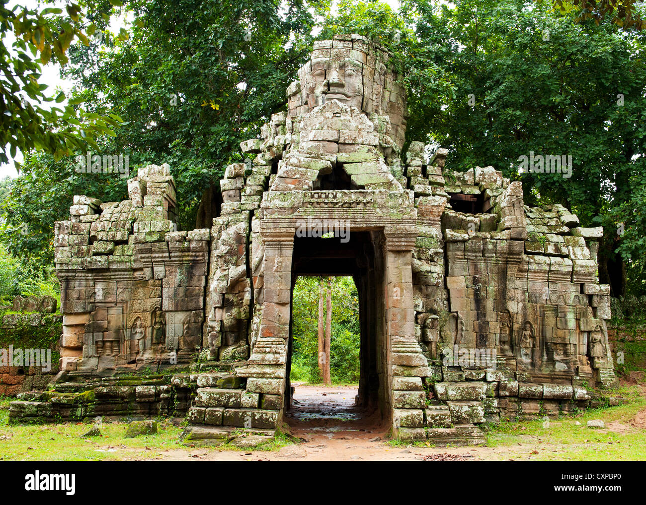Gate Angkor Thom Temples of Angkor Wat Cambodia Stock Photo - Alamy