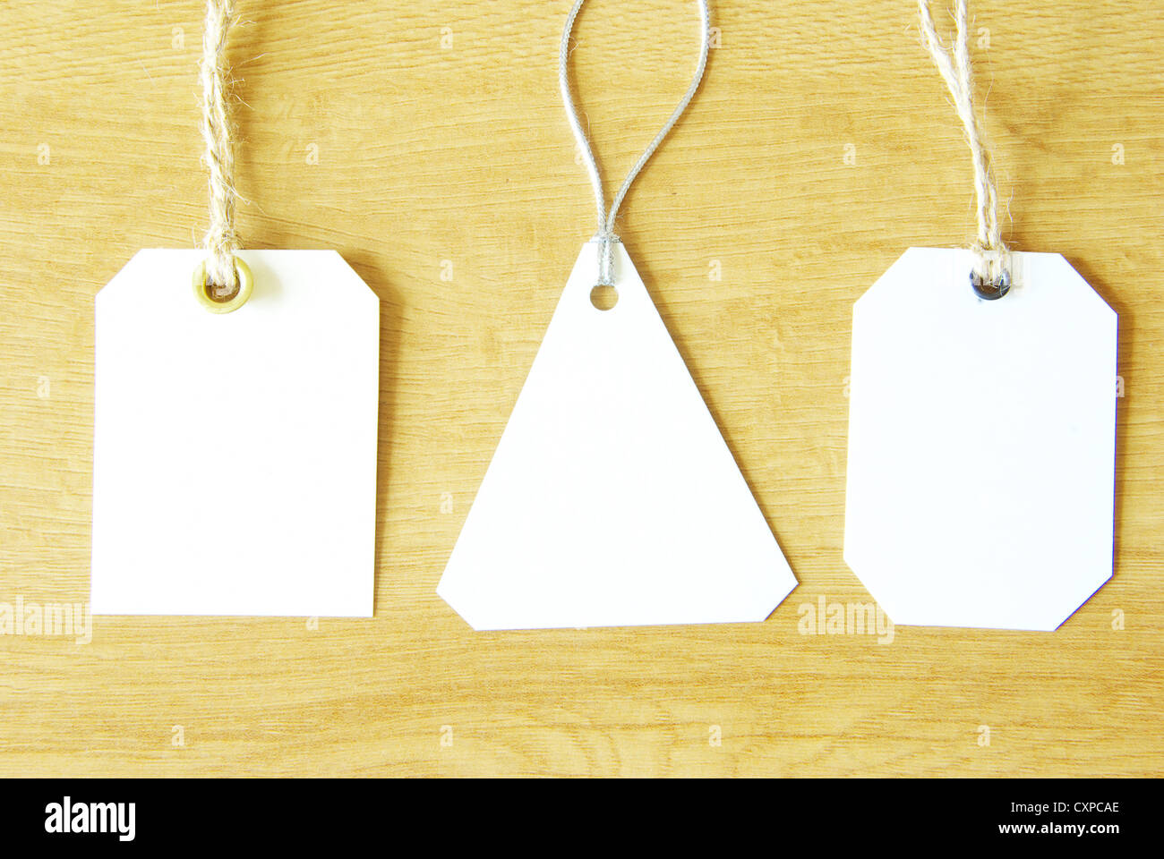 Paper hang tag hi-res stock photography and images - Alamy