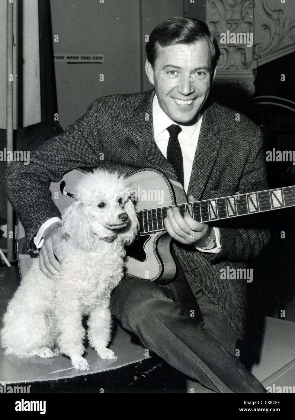 VAL DOONICAN Irish singer about 1964 Stock Photo - Alamy