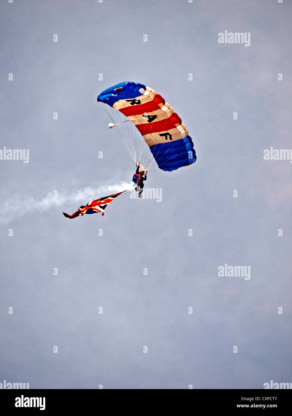 RAF Parachutist, Bristol International Balloon Fiesta Stock Photo - Alamy