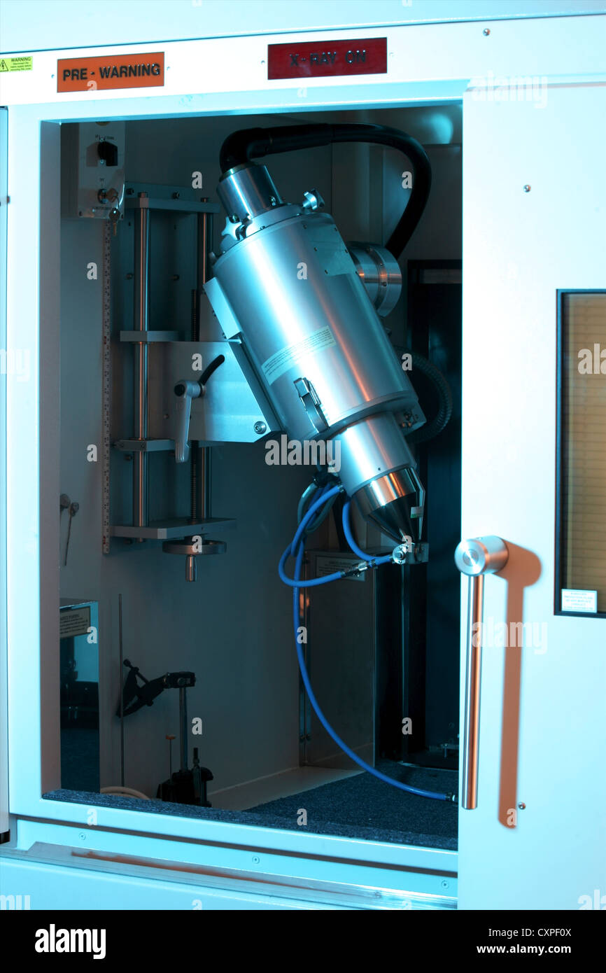 X-Ray cutting machine in Laboratory Stock Photo - Alamy