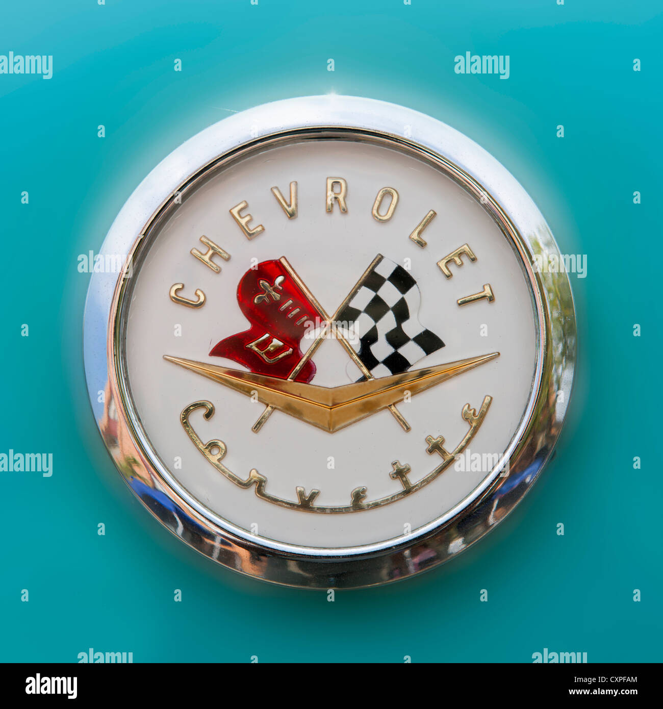 The hood ornament/emblem on a 1956 Chevrolet Corvette Stock Photo - Alamy