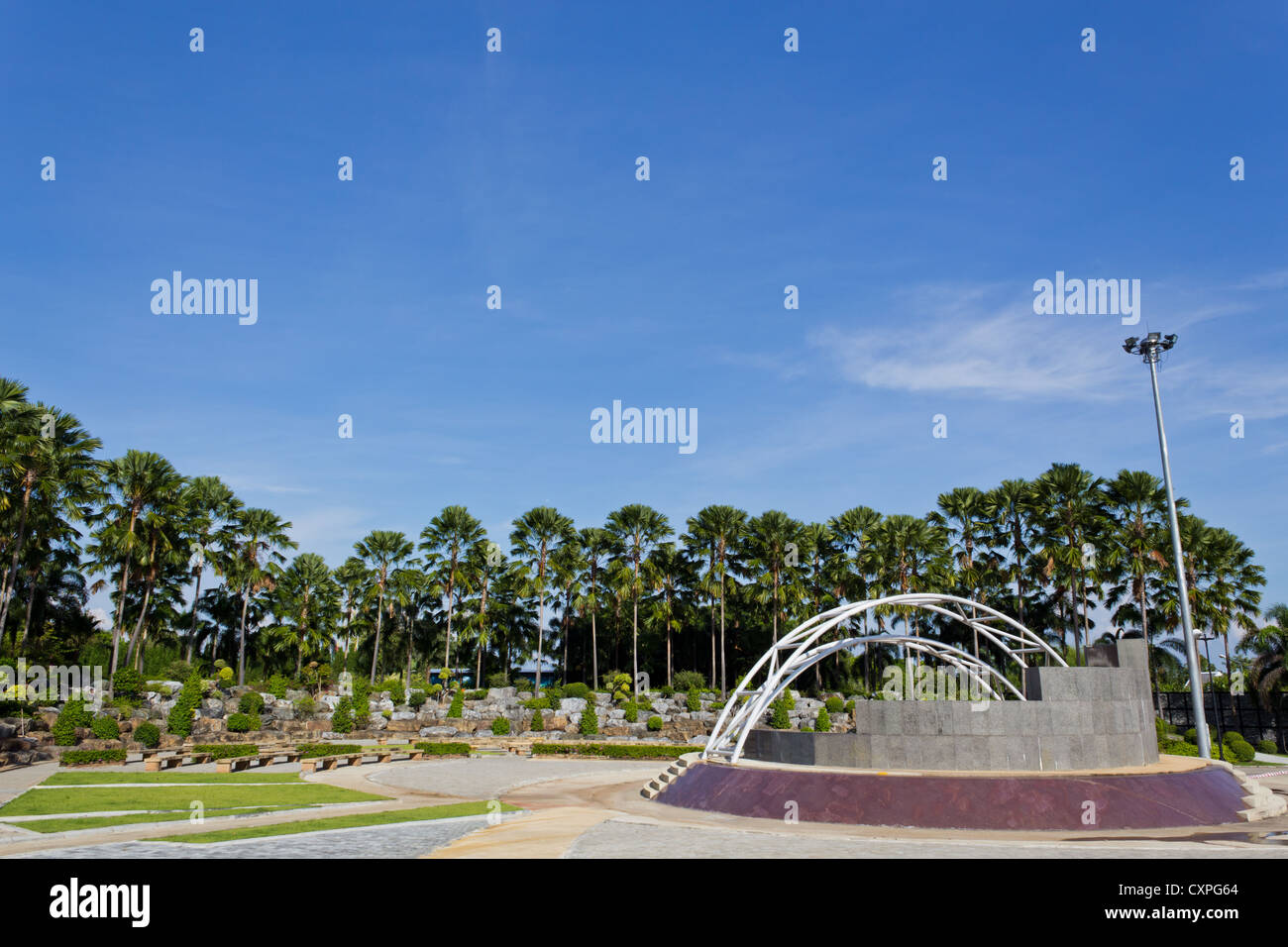 Outdoor stage performance hi-res stock photography and images - Alamy