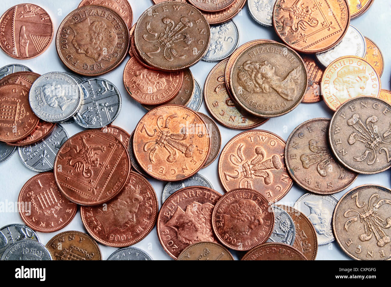Cash sterling coins hi-res stock photography and images - Alamy