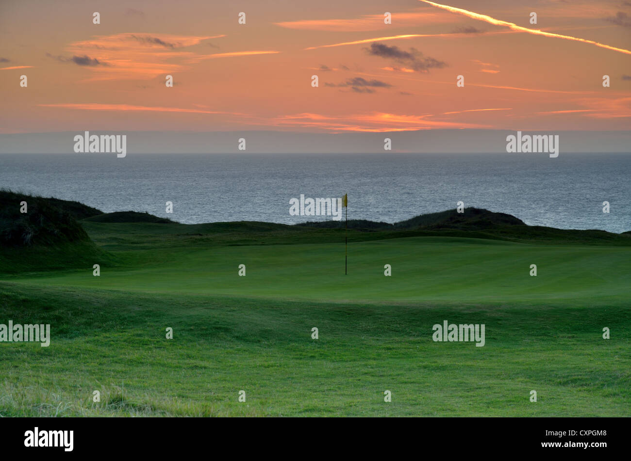 Perranporth golf club hi-res stock photography and images - Alamy