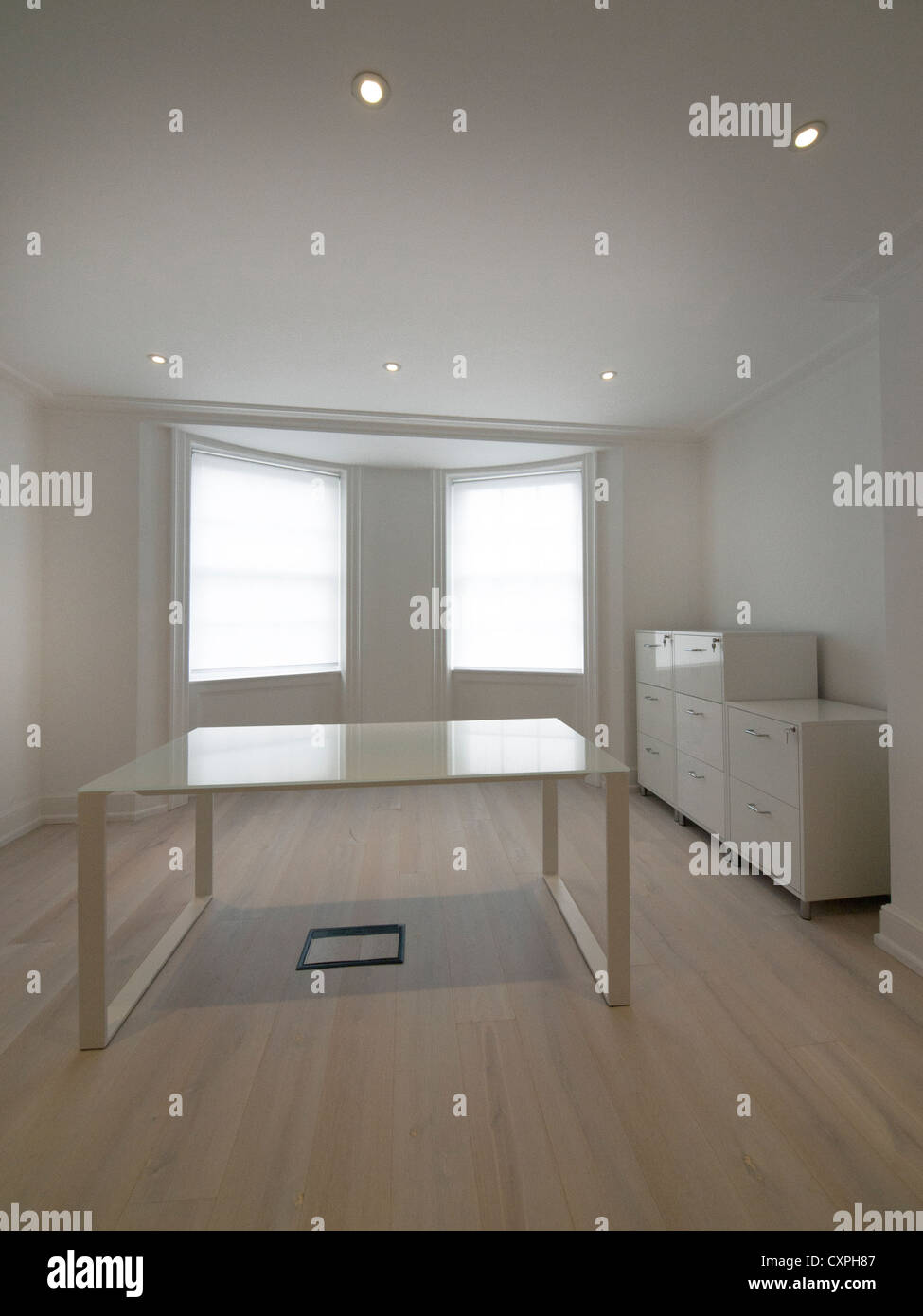 A stark and minimalist office Stock Photo - Alamy