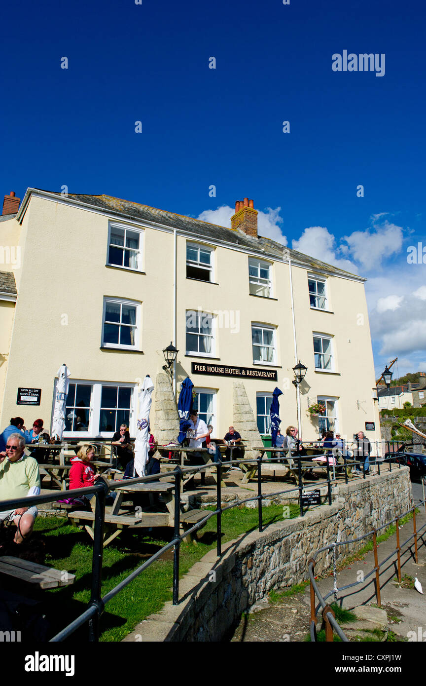 The Pier House Hotel and Restaurant in Charlestown Cornwall Stock Photo ...