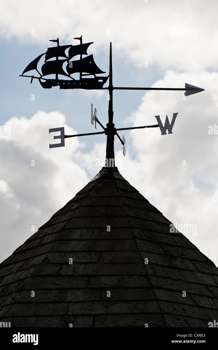 Wind Vane High Resolution Stock Photography and Images - Alamy