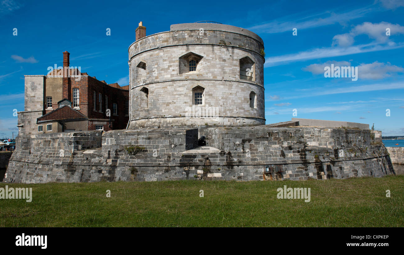 Calshot Castle, Calshot Spit, New Forest, Hampshire, England, UK Stock ...
