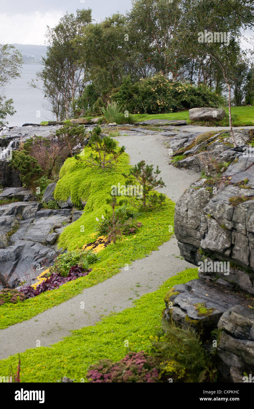 Flor & fjaere hi-res stock photography and images - Alamy