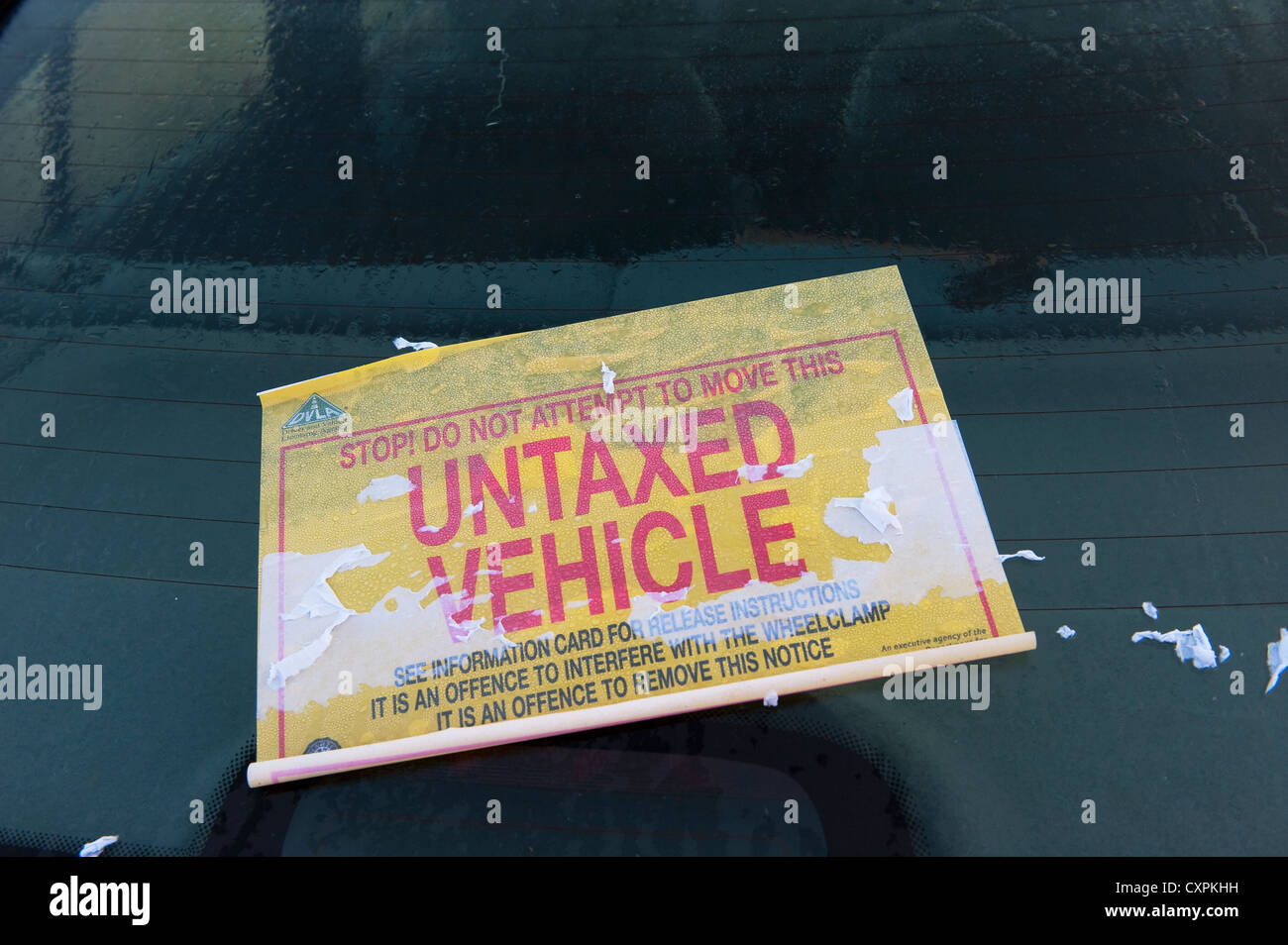 Untaxed vehicle warning hi-res stock photography and images - Alamy