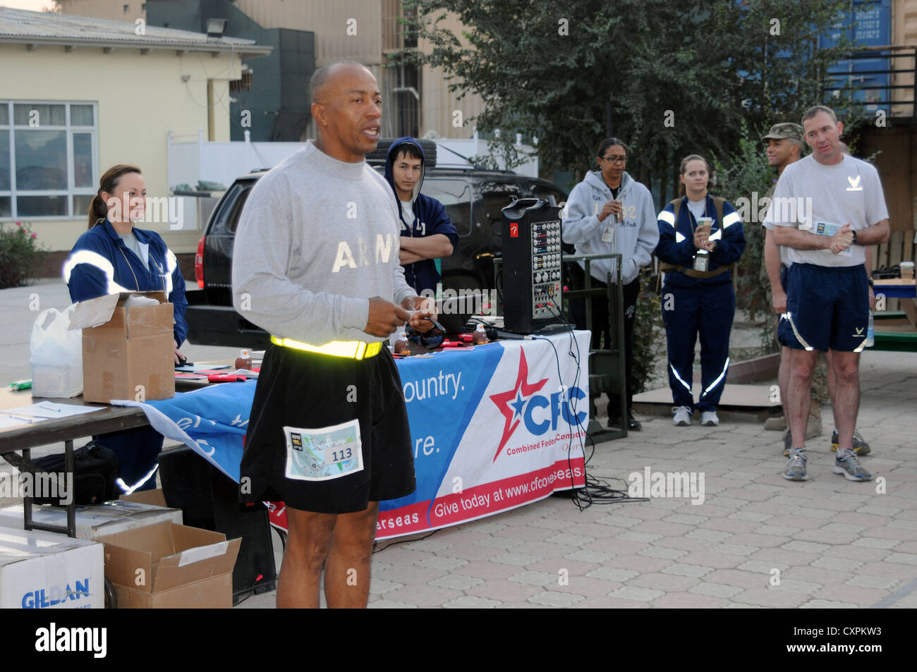 Command sgt maj terry e parham sr hi-res stock photography and images ...