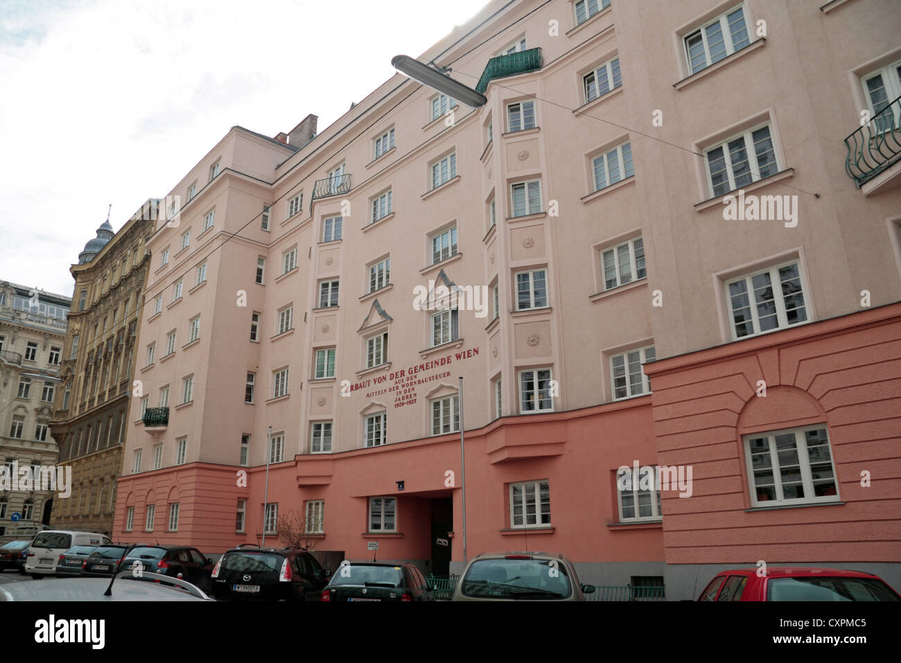 Austria housing hi-res stock photography and images - Alamy