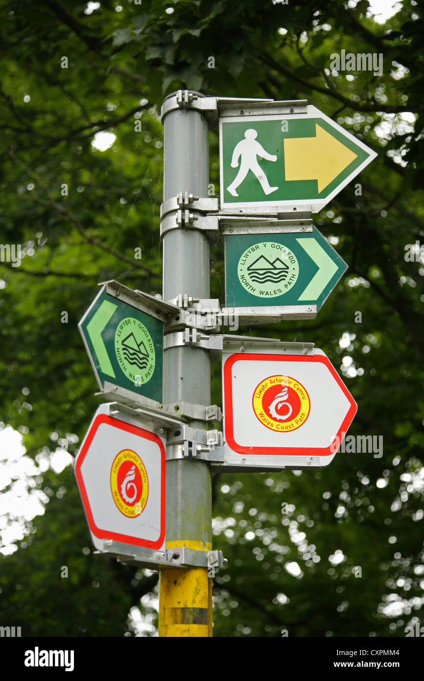 Navigating signs hi-res stock photography and images - Alamy