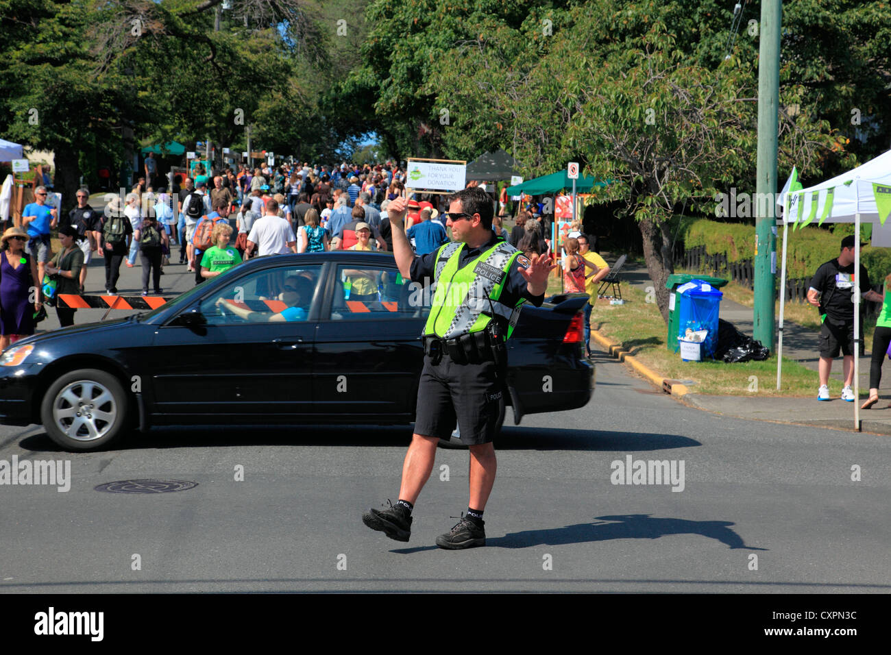 Traffic control for art show hi-res stock photography and images - Alamy