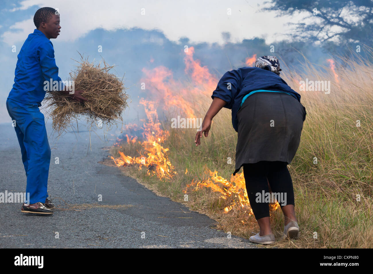 Veld fire hi-res stock photography and images - Alamy