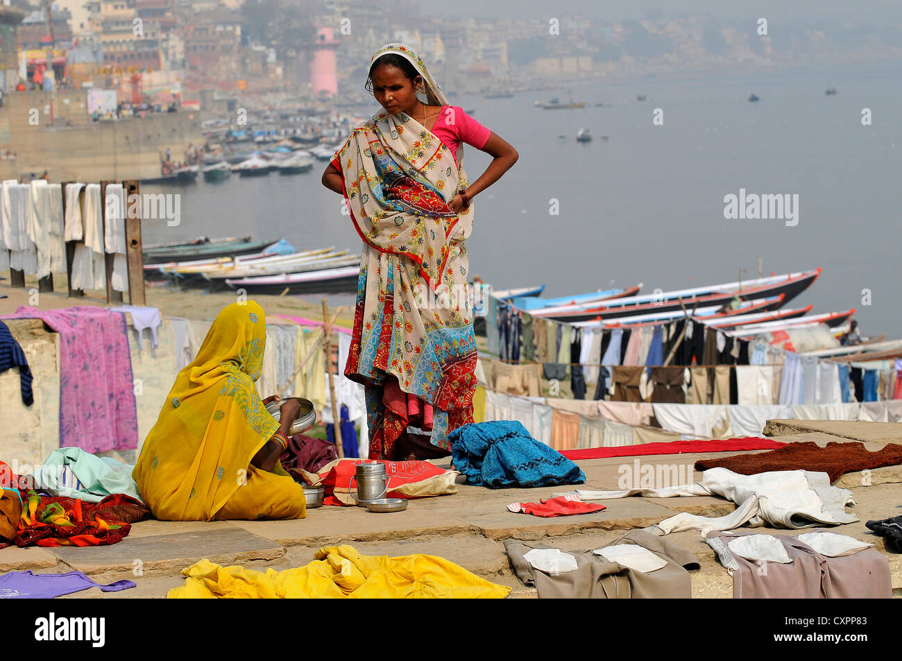 Ganges benares hi-res stock photography and images - Alamy