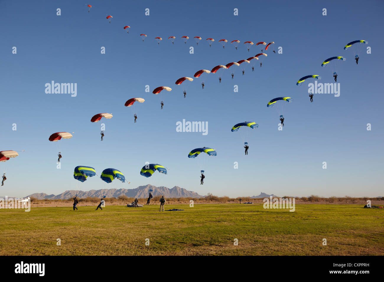 Skydiving adrenalin hi-res stock photography and images - Alamy