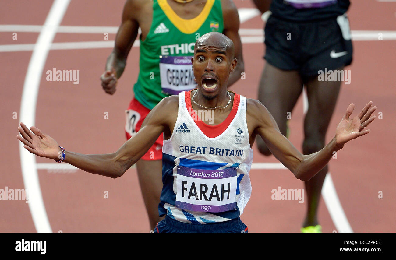 Britain's Mohamed Farah starts to celebrate Stock Photo - Alamy