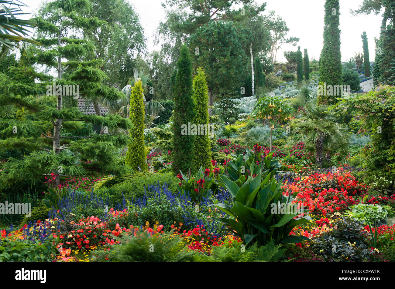 Flor & fjaere hi-res stock photography and images - Alamy