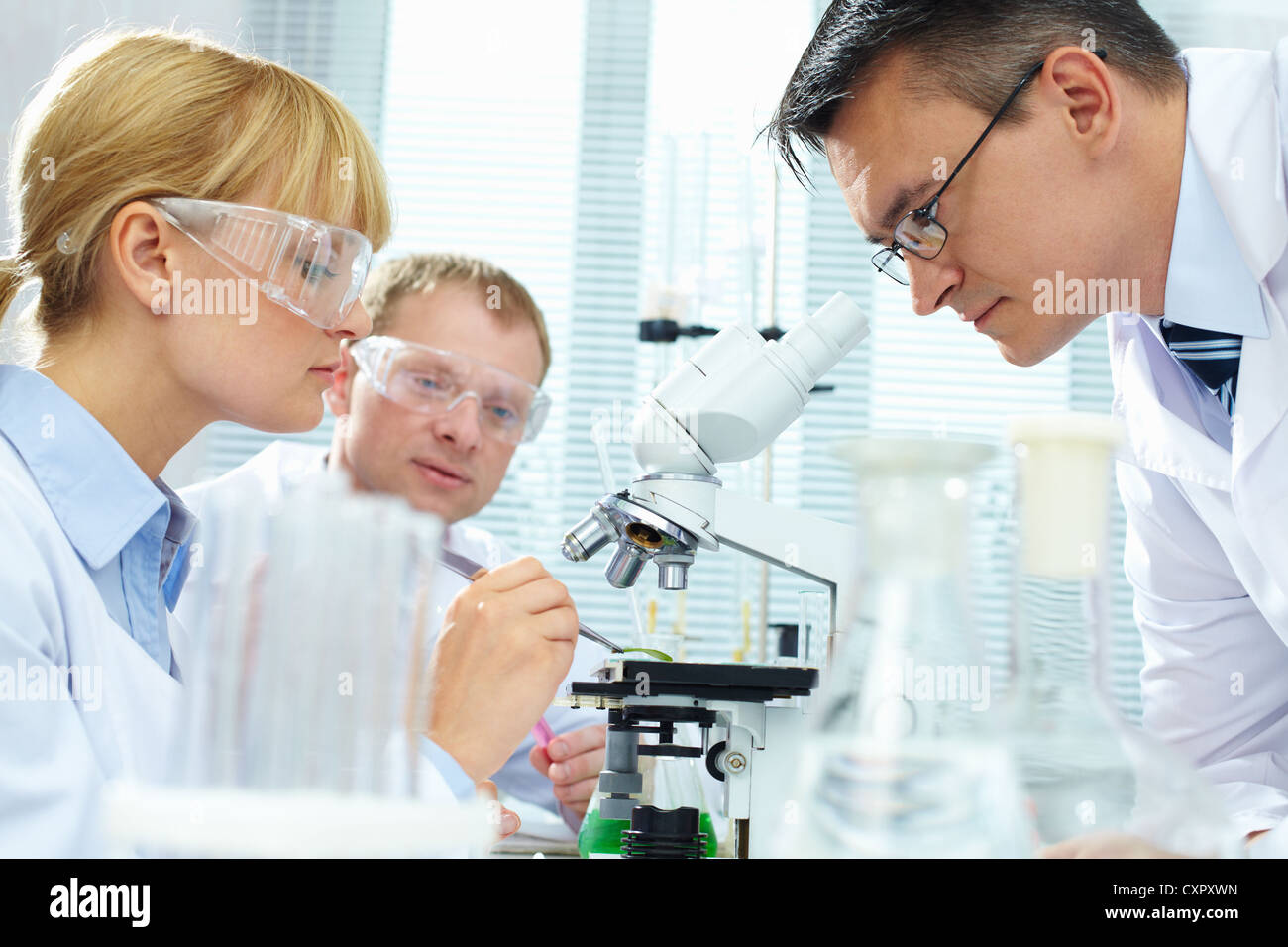 Biological material hi-res stock photography and images - Alamy