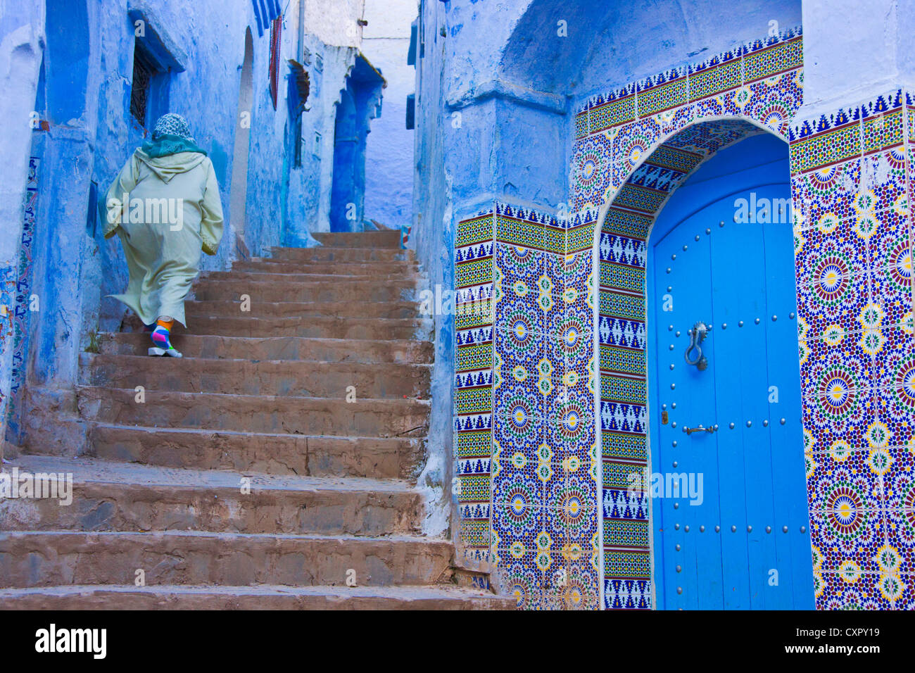 Blue stairs in chefchaouen hi-res stock photography and images - Alamy