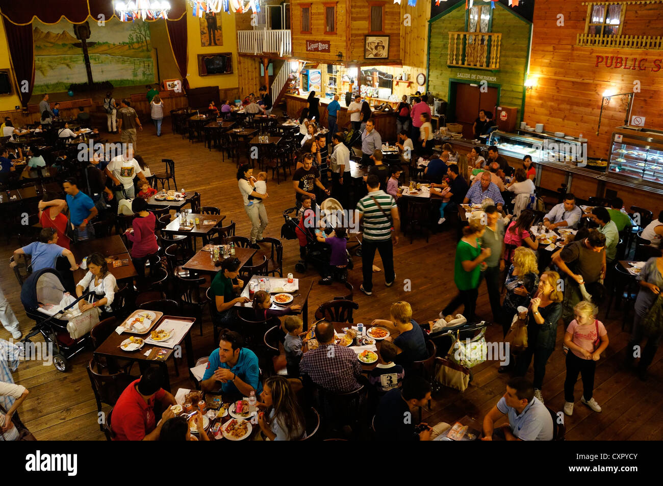 Wild west saloon bar hi-res stock photography and images - Alamy