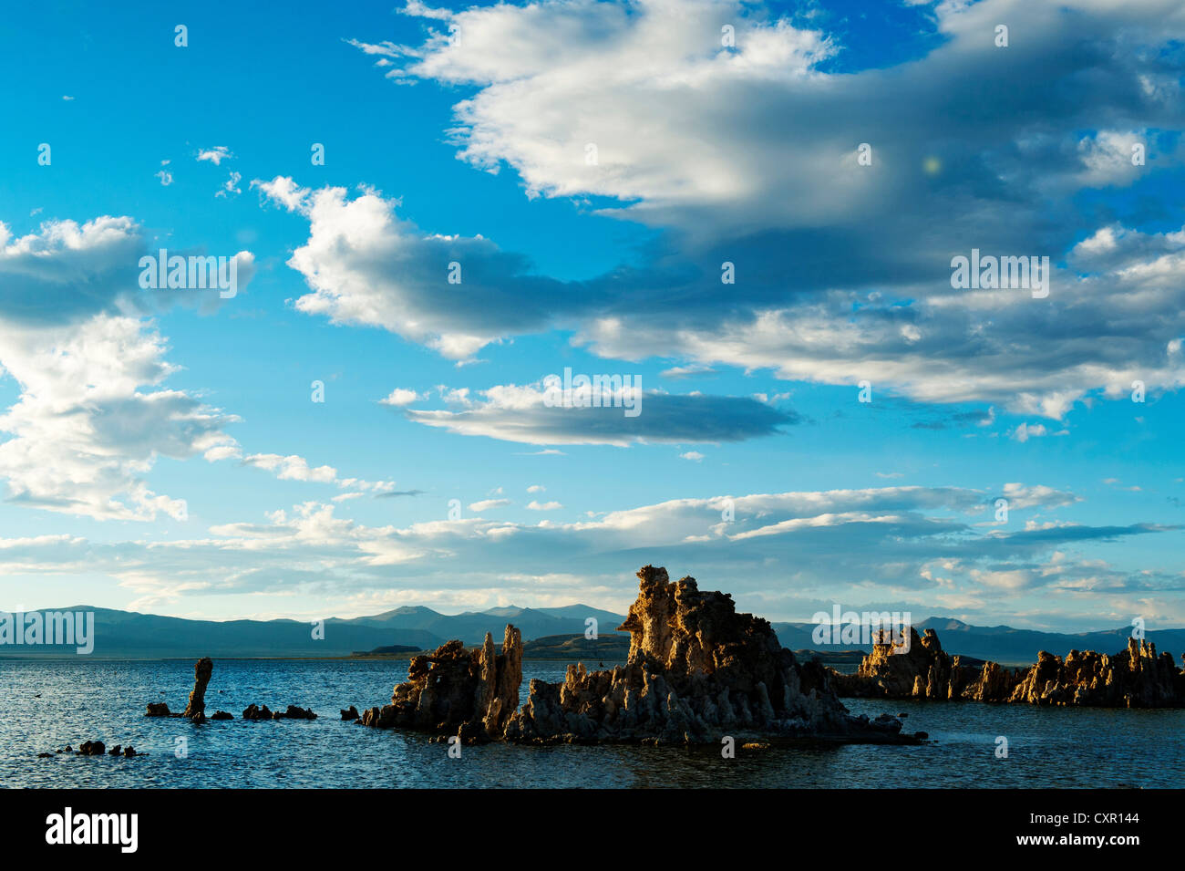 Tufa rock formations, mono lake, california, usa Stock Photo - Alamy