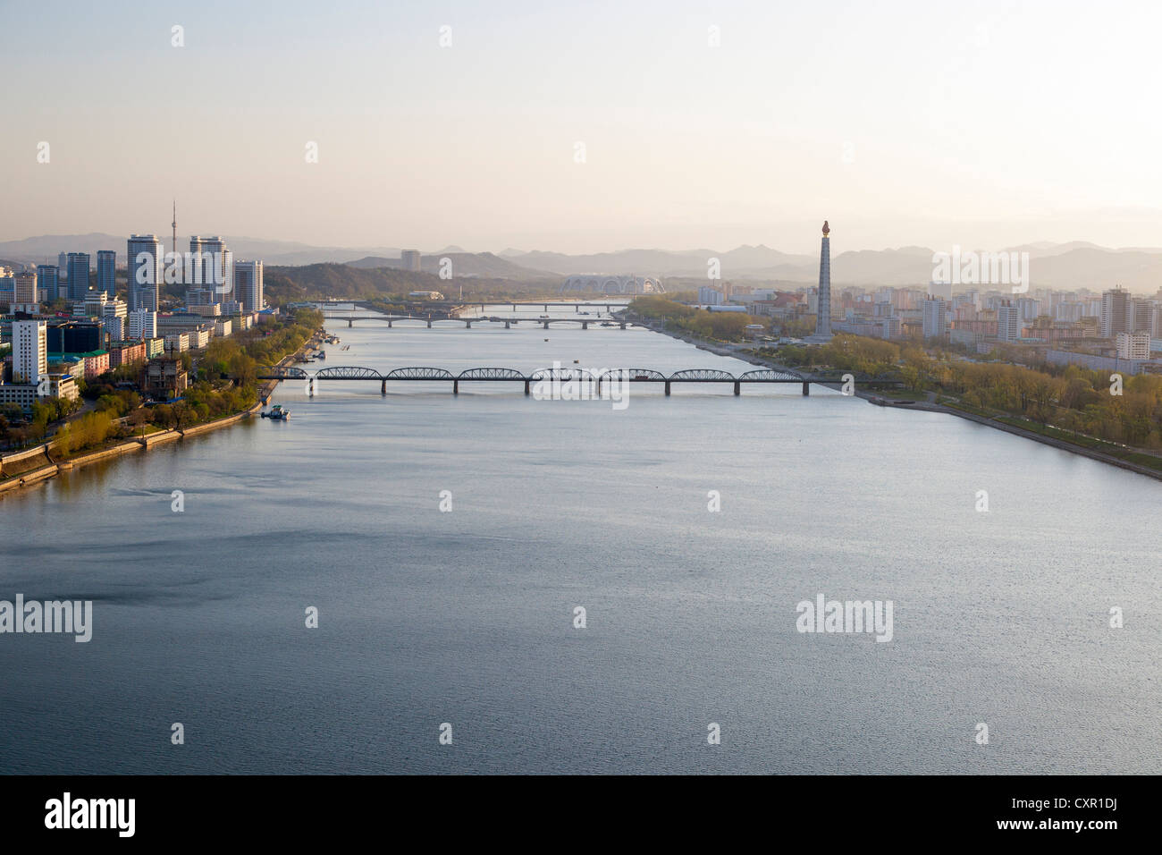 Pyongyang city skyline hi-res stock photography and images - Alamy