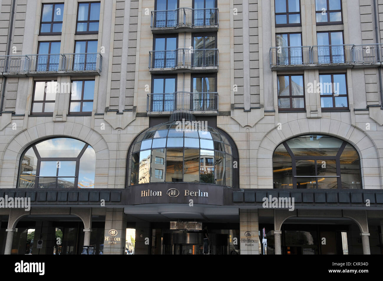 Hotel Hilton luxury luxe Berlin Germany Stock Photo - Alamy
