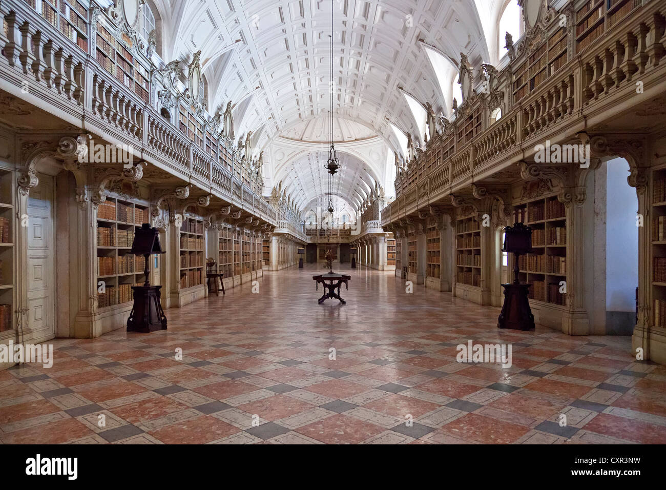 18th century baroque architecture hi-res stock photography and images ...
