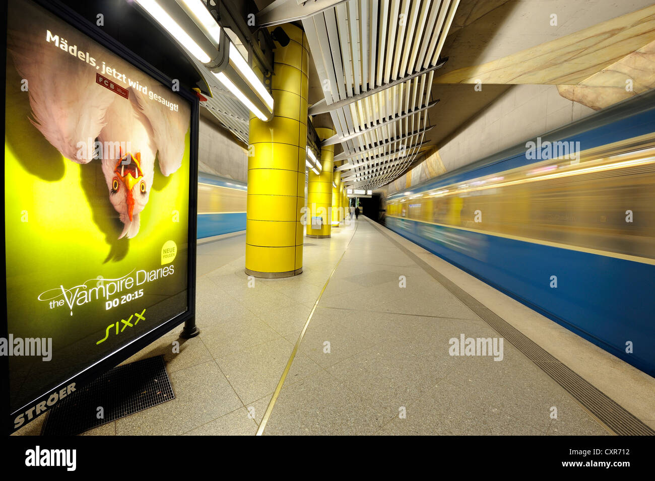 Subway ad hi-res stock photography and images - Alamy