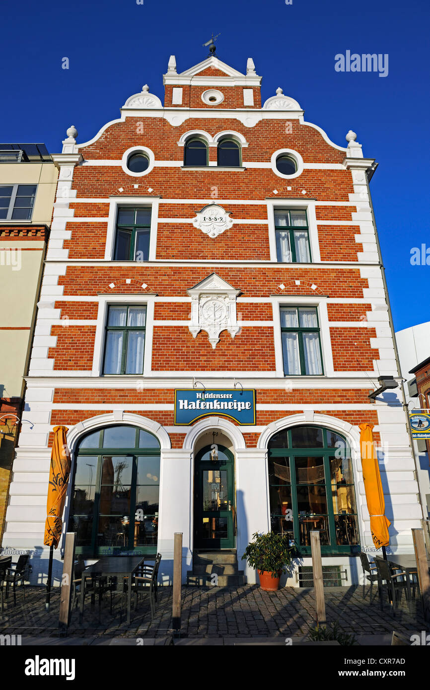 Old storehouse from the 19th Century, old port of Stralsund, UNESCO ...