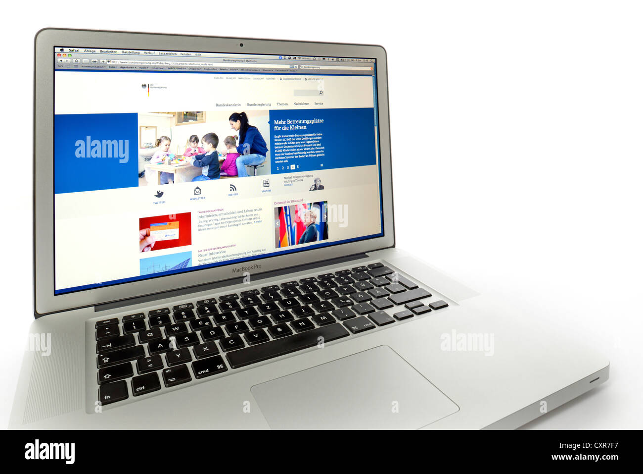 Bundesregierung, Federal Government, website displayed on the screen of ...