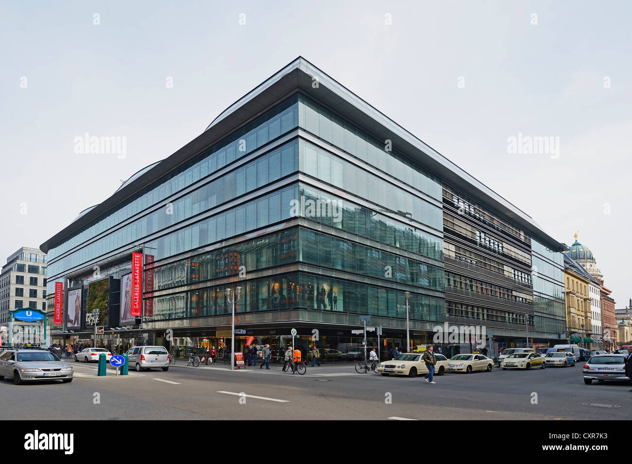 Galeries lafayette friedrichstrasse berlin hi-res stock photography and ...