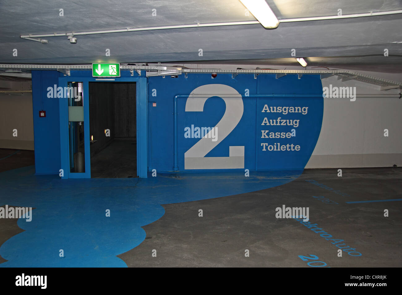 German signs toilets hi-res stock photography and images - Alamy