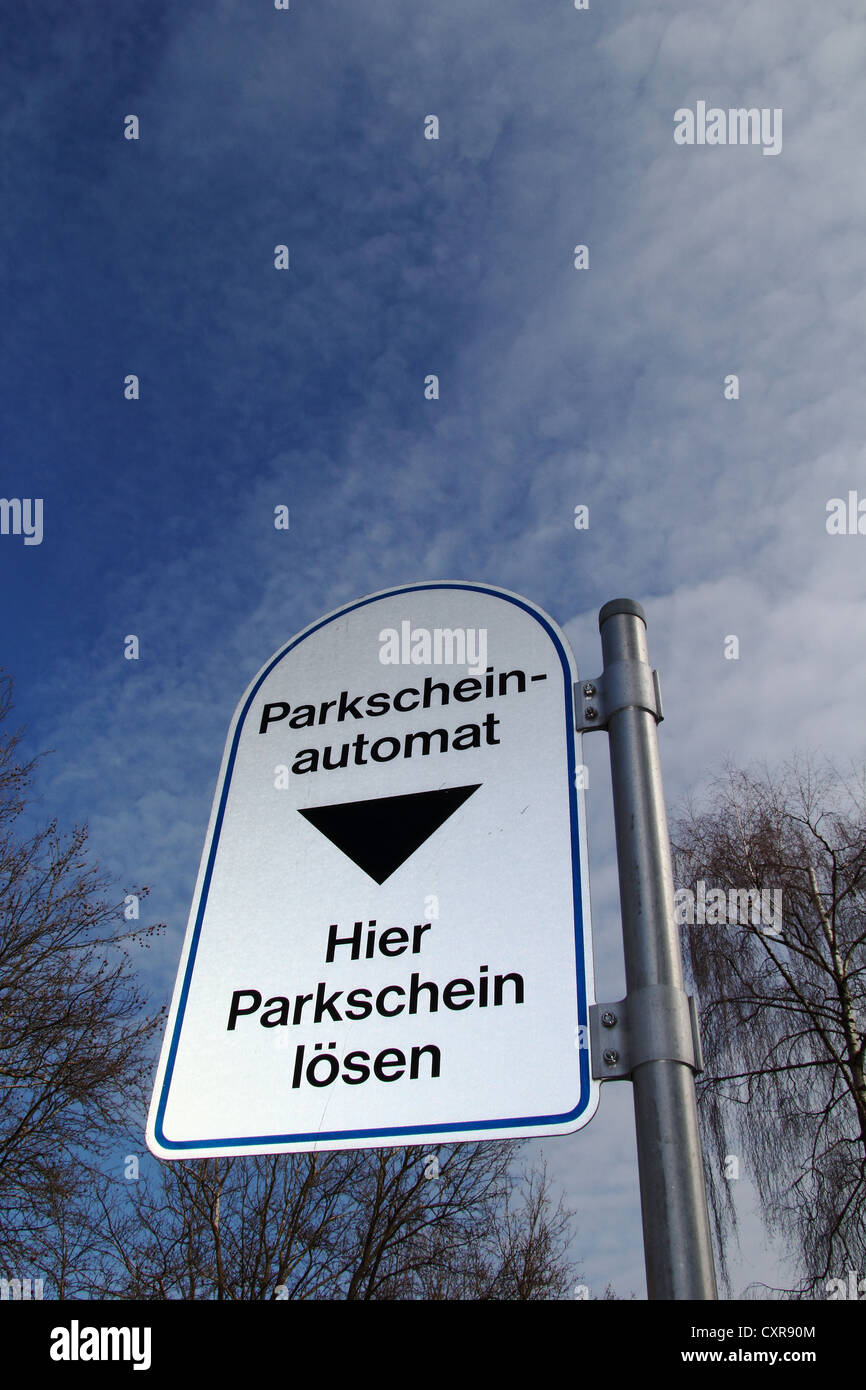 Sign and ticket machine hi-res stock photography and images - Alamy