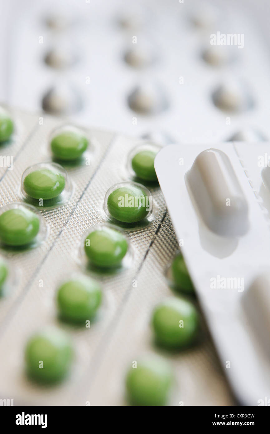 Blister hi-res stock photography and images - Alamy