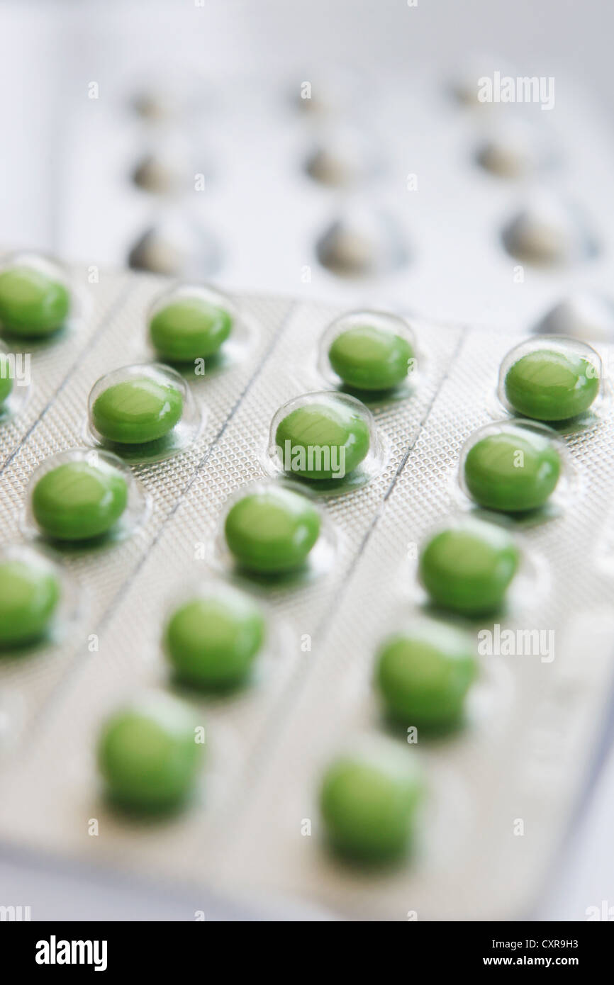 Blister hi-res stock photography and images - Alamy