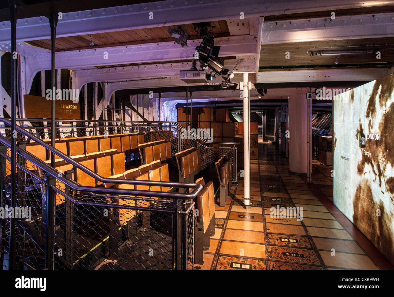 Clipper ship deck hi-res stock photography and images - Alamy