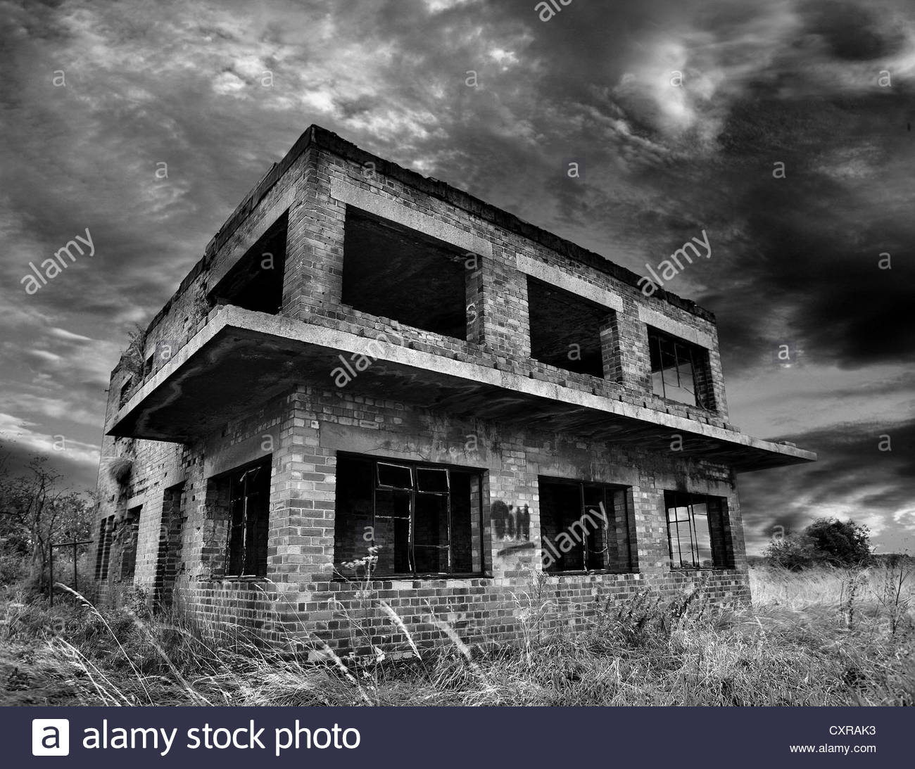Americas Decaying Buildings Revealed