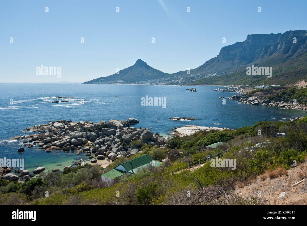 Camps bay and cape town hi-res stock photography and images - Alamy