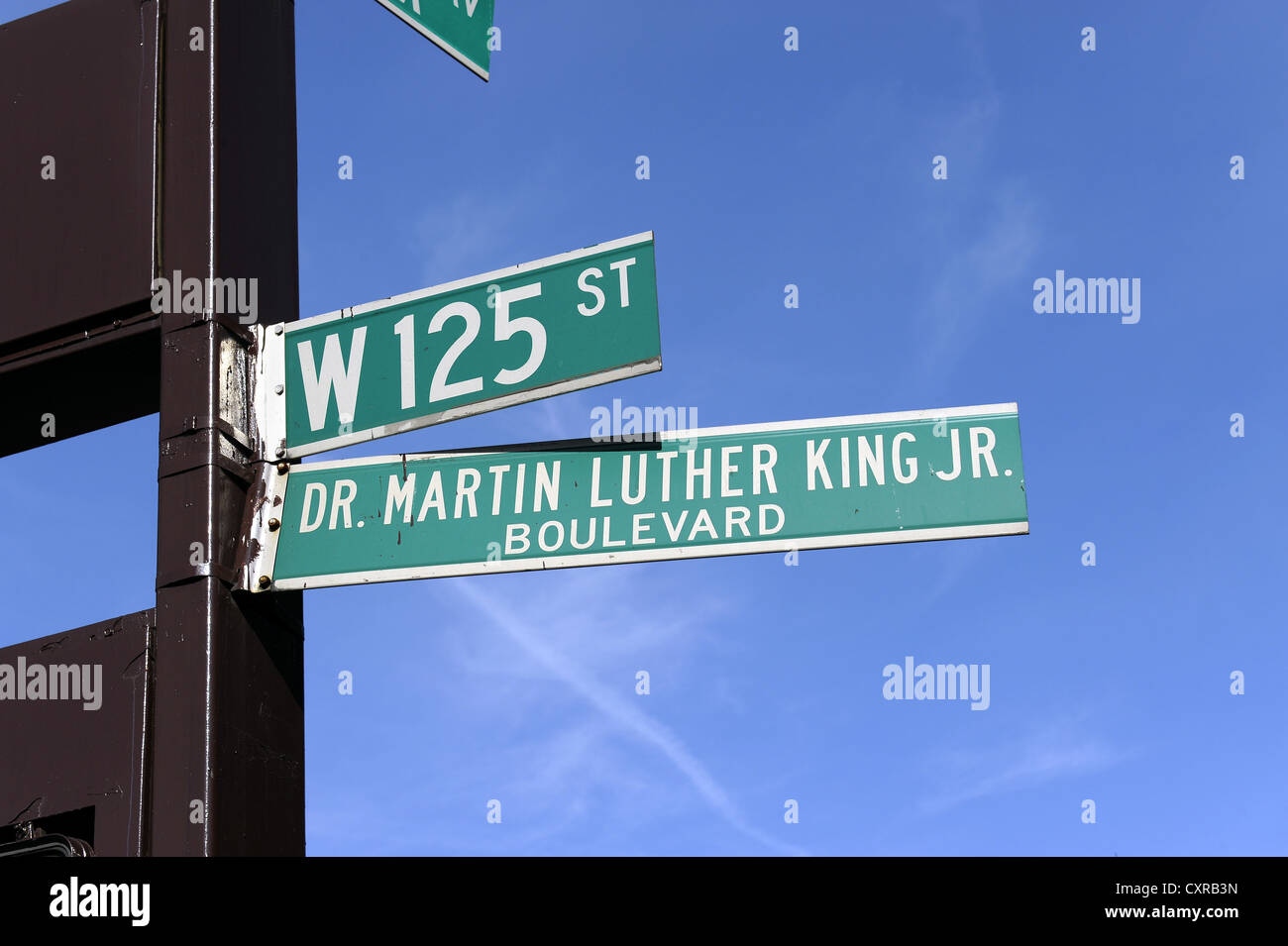 Street signs in Harlem, West 125th Street, Martin Luther King Boulevard ...