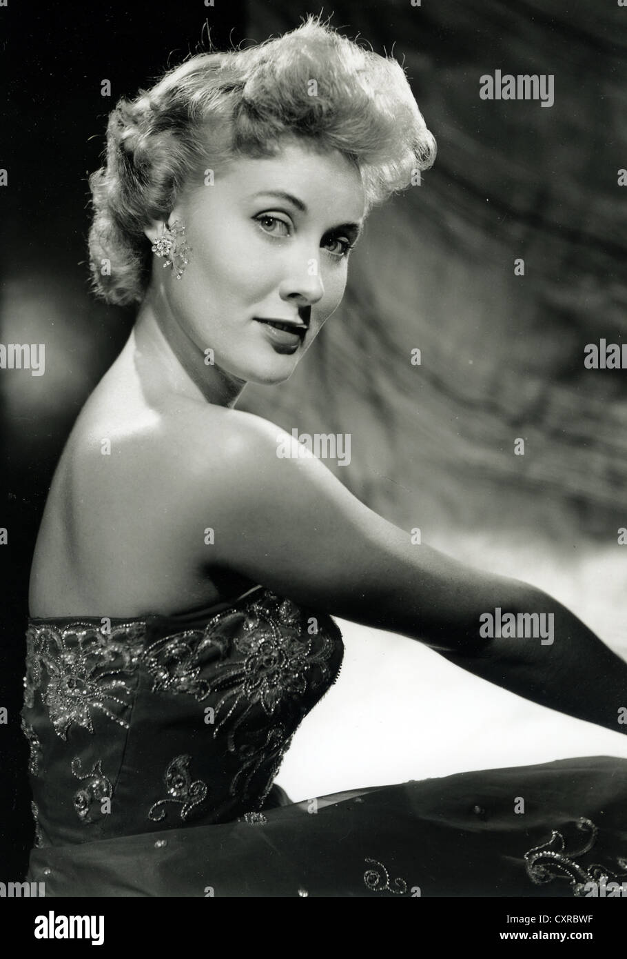 JILL DAY (1930-1990) UK pop singer in 1955. Photo Derek Allen Stock ...