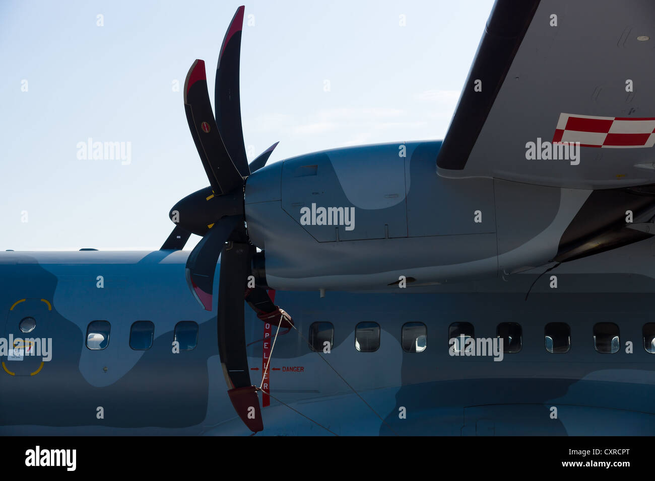 Engine twin-turboprop tactical military transport aircraft EADS CASA C ...