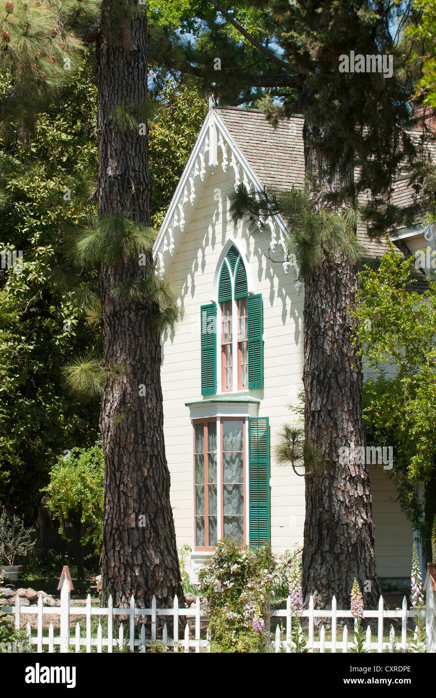 Victorian Gothic Residence High Resolution Stock Photography and Images ...
