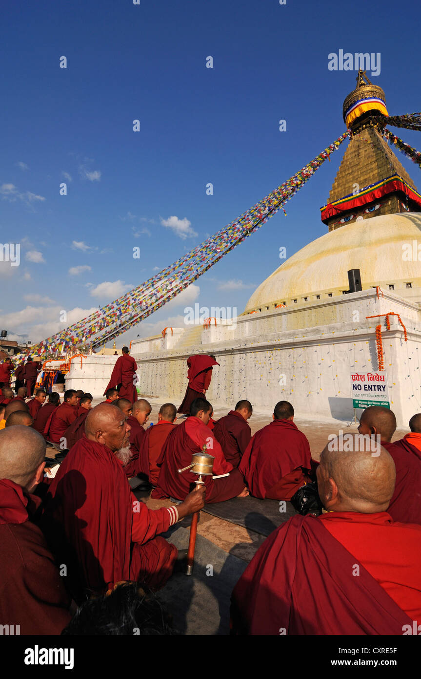 Buddhist monks, Boudhanath Stupa, Kathmandu, Kathmandu Valley, UNESCO ...