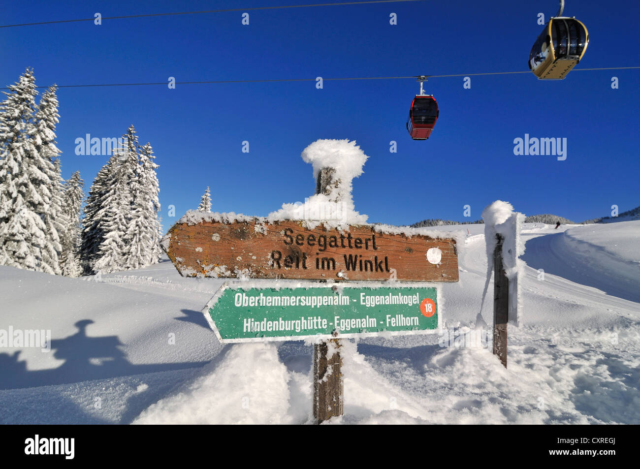 Signpost "Seegatterl", gondola lift or cable car, Winklmoos-Alm skiing ...