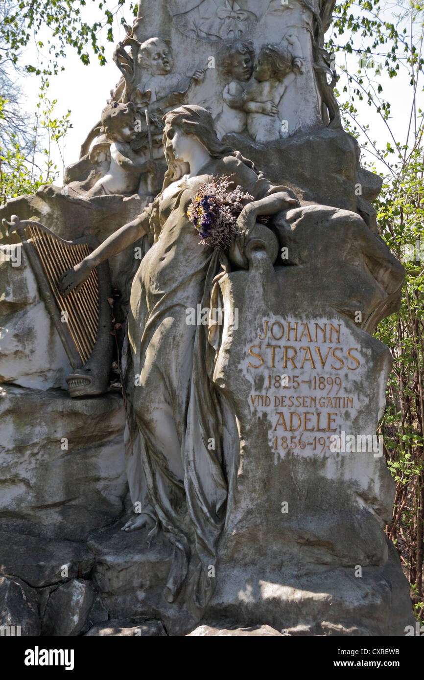 The grave of the Austrian composer Johann Baptist Strauss II in the ...