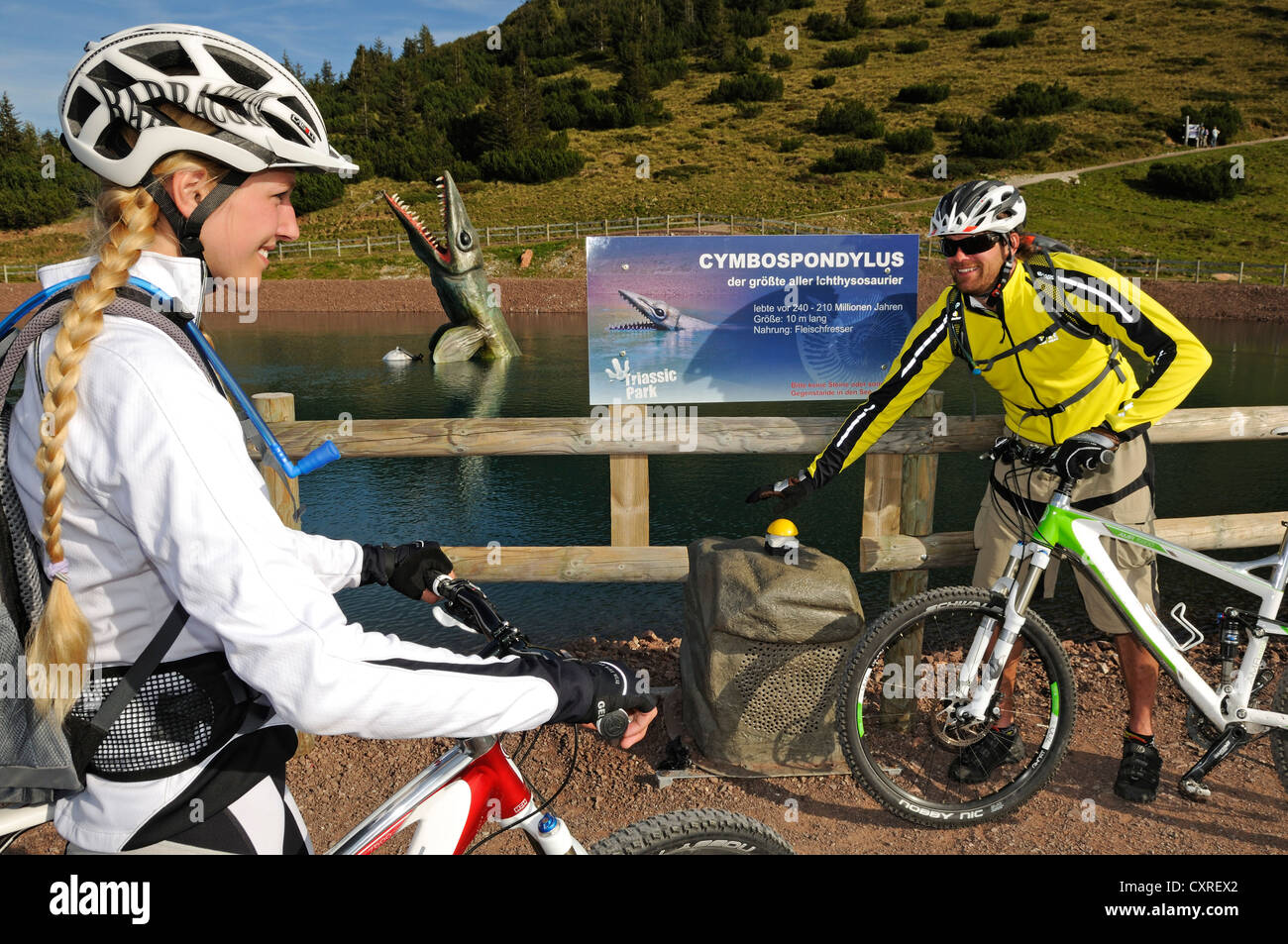 Mountain bikers in triassic park hi-res stock photography and images ...